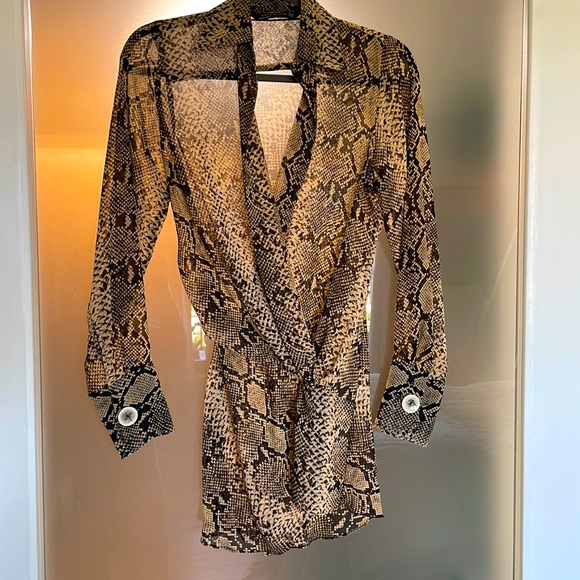 Zara | Tops | Zara Snake Skin Blouse Xs | Poshmark
